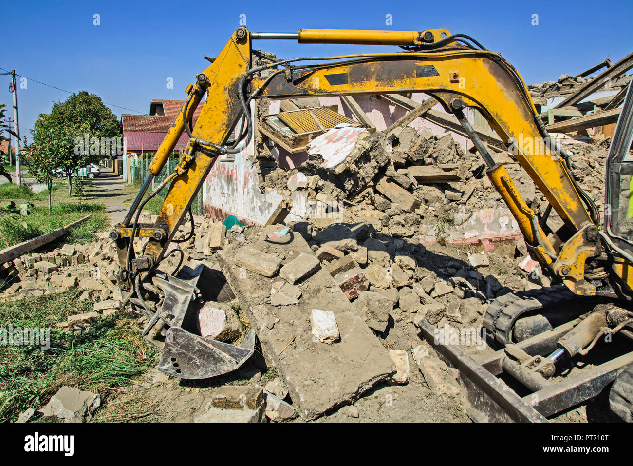 A ruined old ruined house that collapsed Stock Photo - Alamy