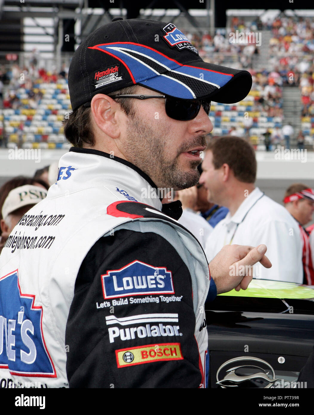 Jimmie johnson 2009 hi-res stock photography and images - Alamy