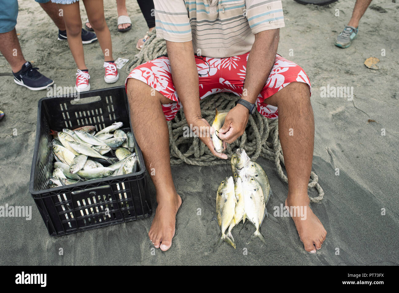 Close family colombia hi-res stock photography and images - Alamy