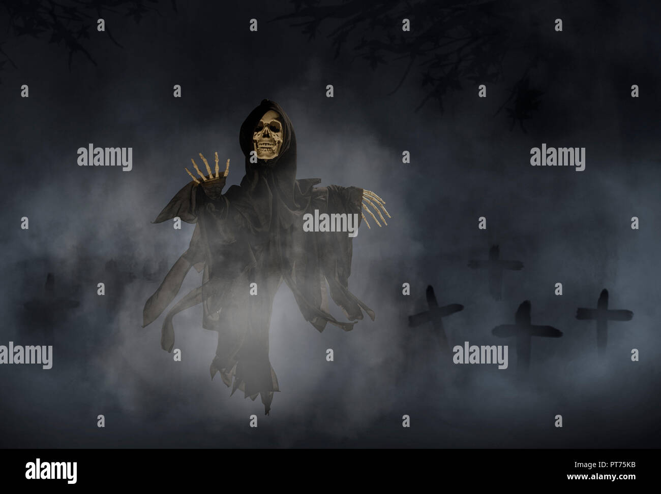 Flying ghost hi-res stock photography and images - Alamy