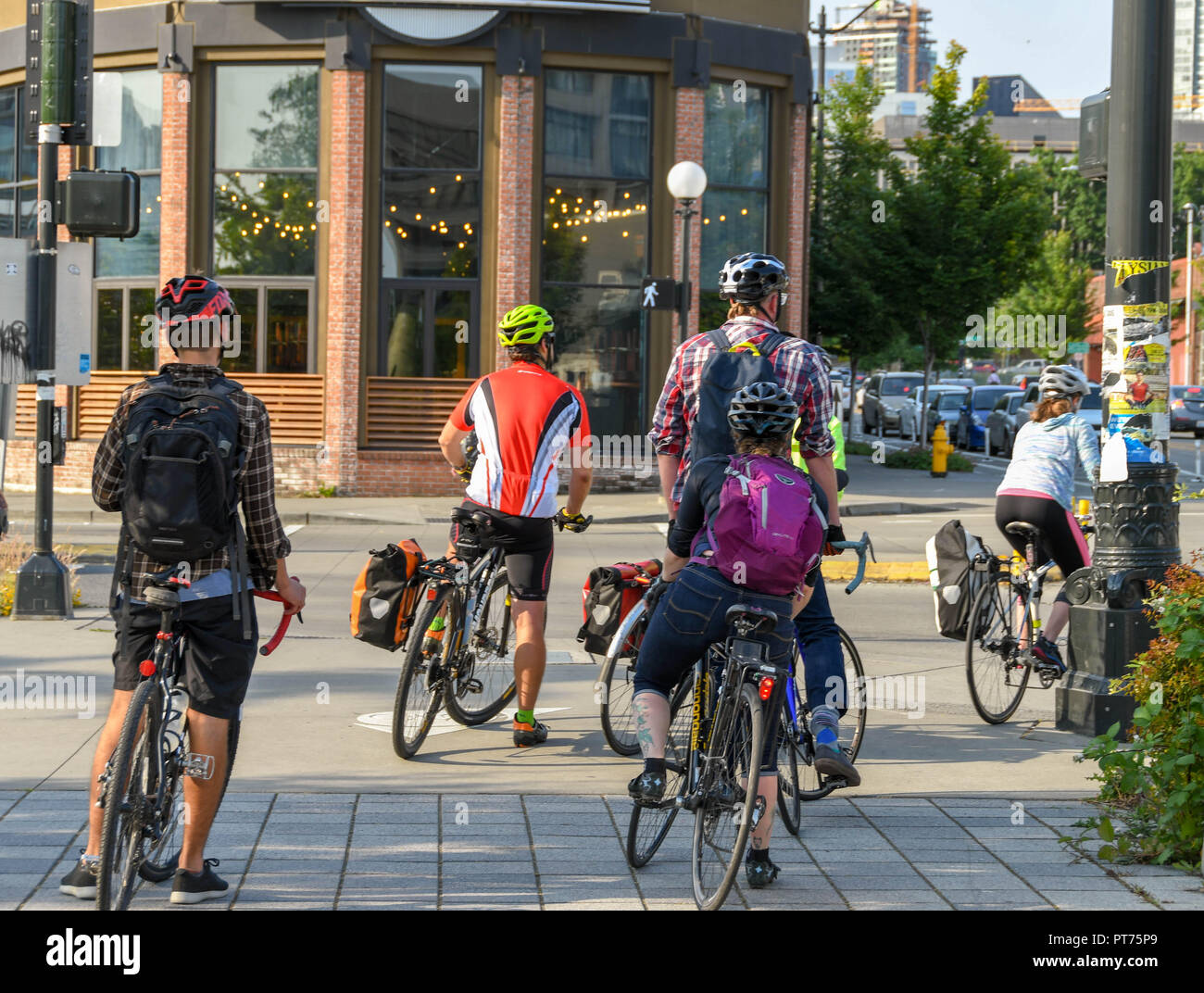 Group cycling work hi-res stock photography and images - Alamy