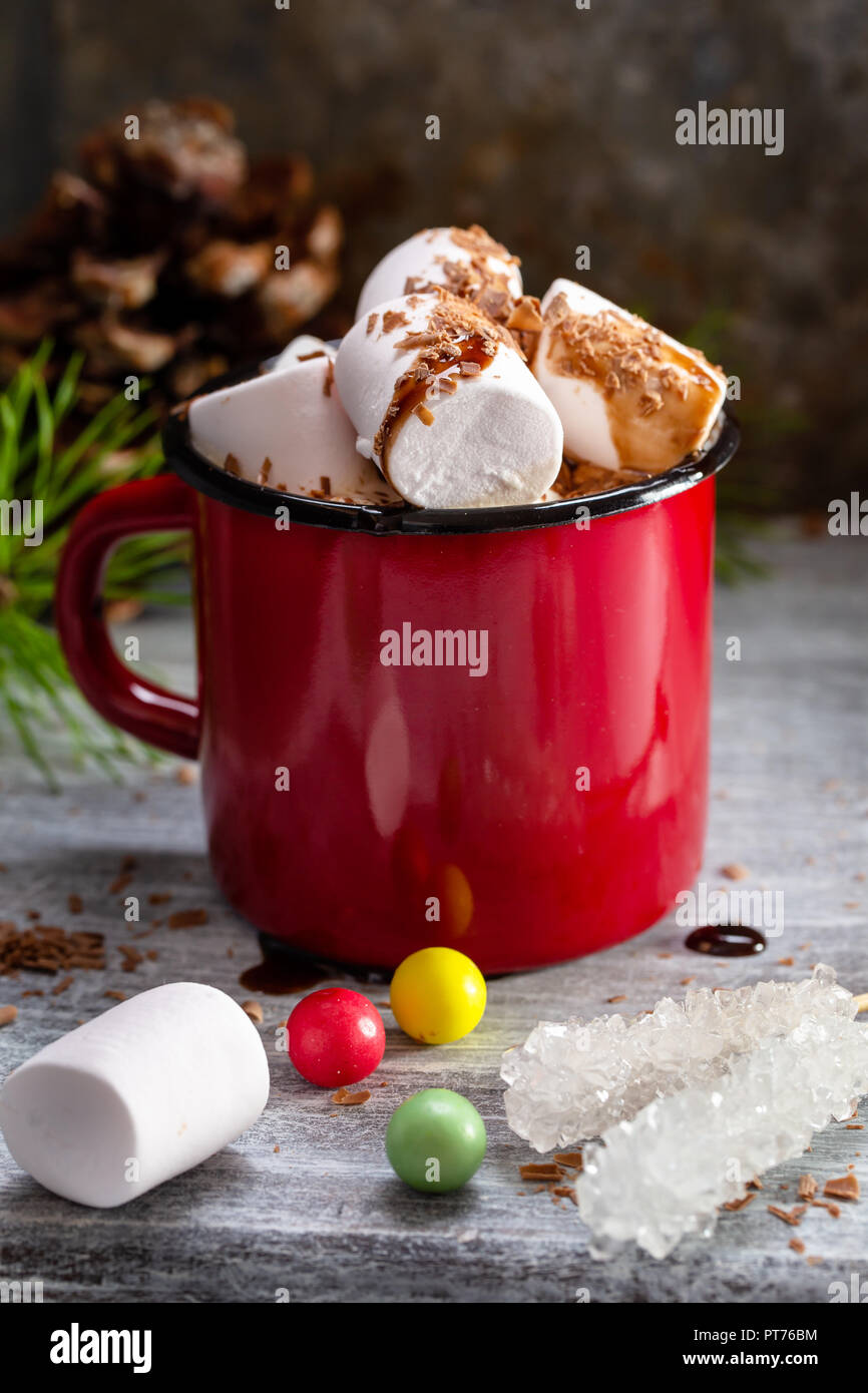 Hot chocolate with marshmallows Stock Photo - Alamy
