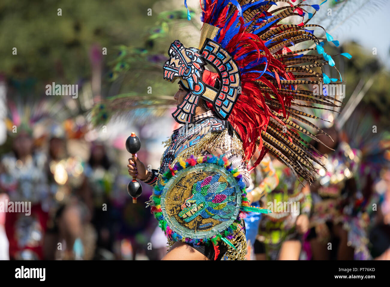 Aztec dancer hi-res stock photography and images - Alamy