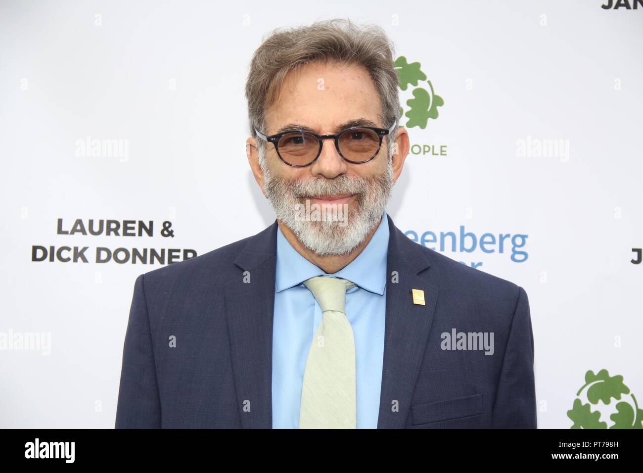 Lipkis hi-res stock photography and images - Alamy