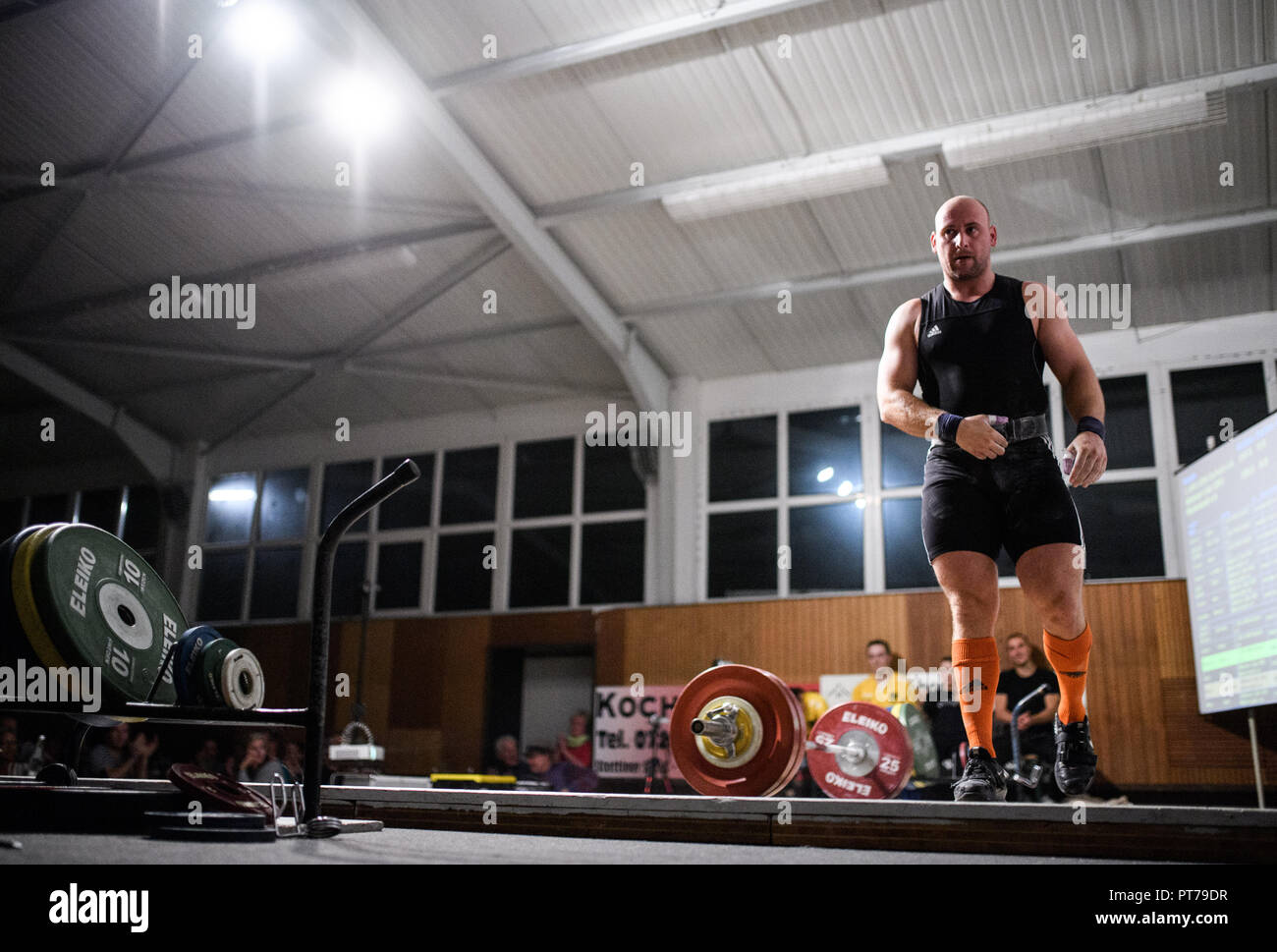 German weightlifter hi-res stock photography and images - Alamy