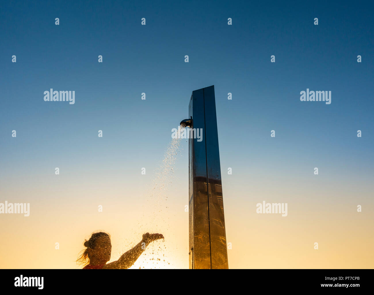 Cooling down heatwave hi-res stock photography and images - Alamy