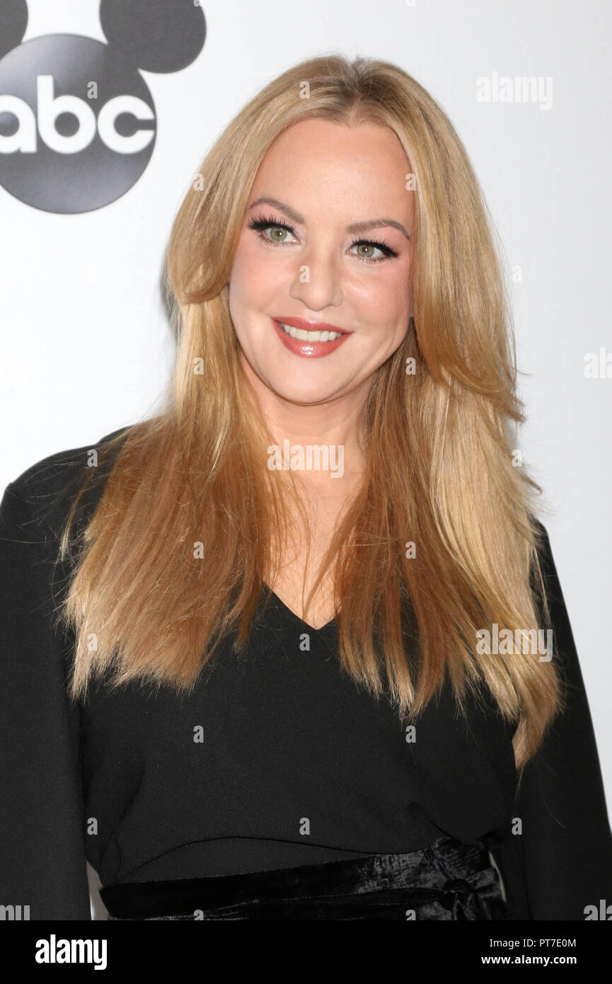 Los Angeles, Ca, USA. 6th Oct, 2018. Wendi McLendon-Covey at the Mickey ...