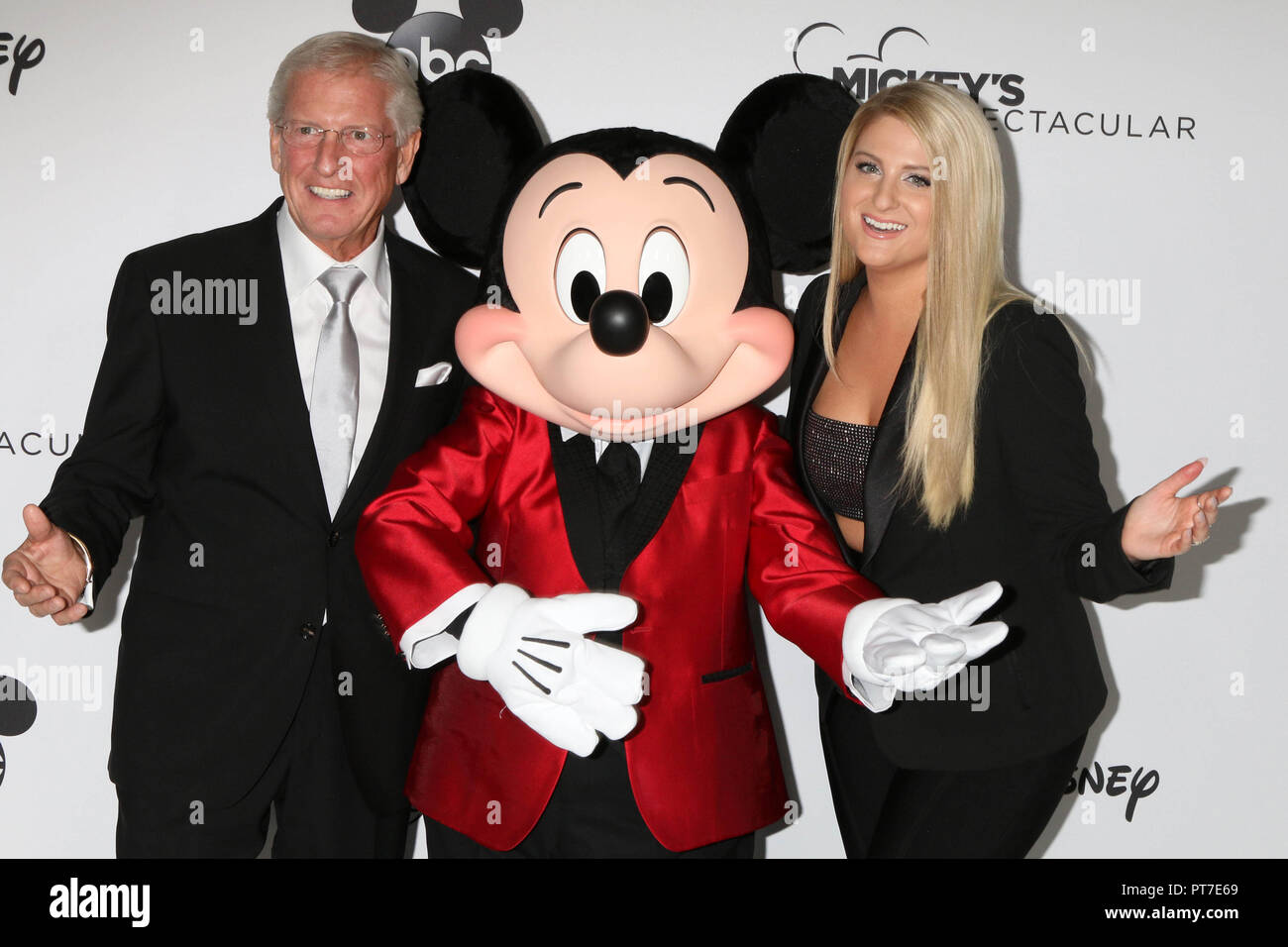 Los Angeles, Ca, USA. 6th Oct, 2018. Gary Trainor, Mickey Mouse, Meghan ...