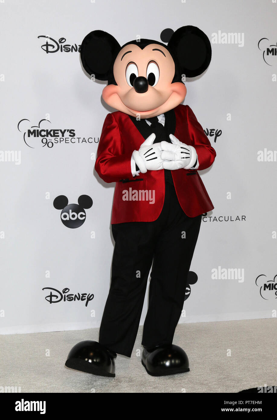 Los Angeles, Ca, USA. 6th Oct, 2018. Mickey Mouse at the Mickey's 90th ...