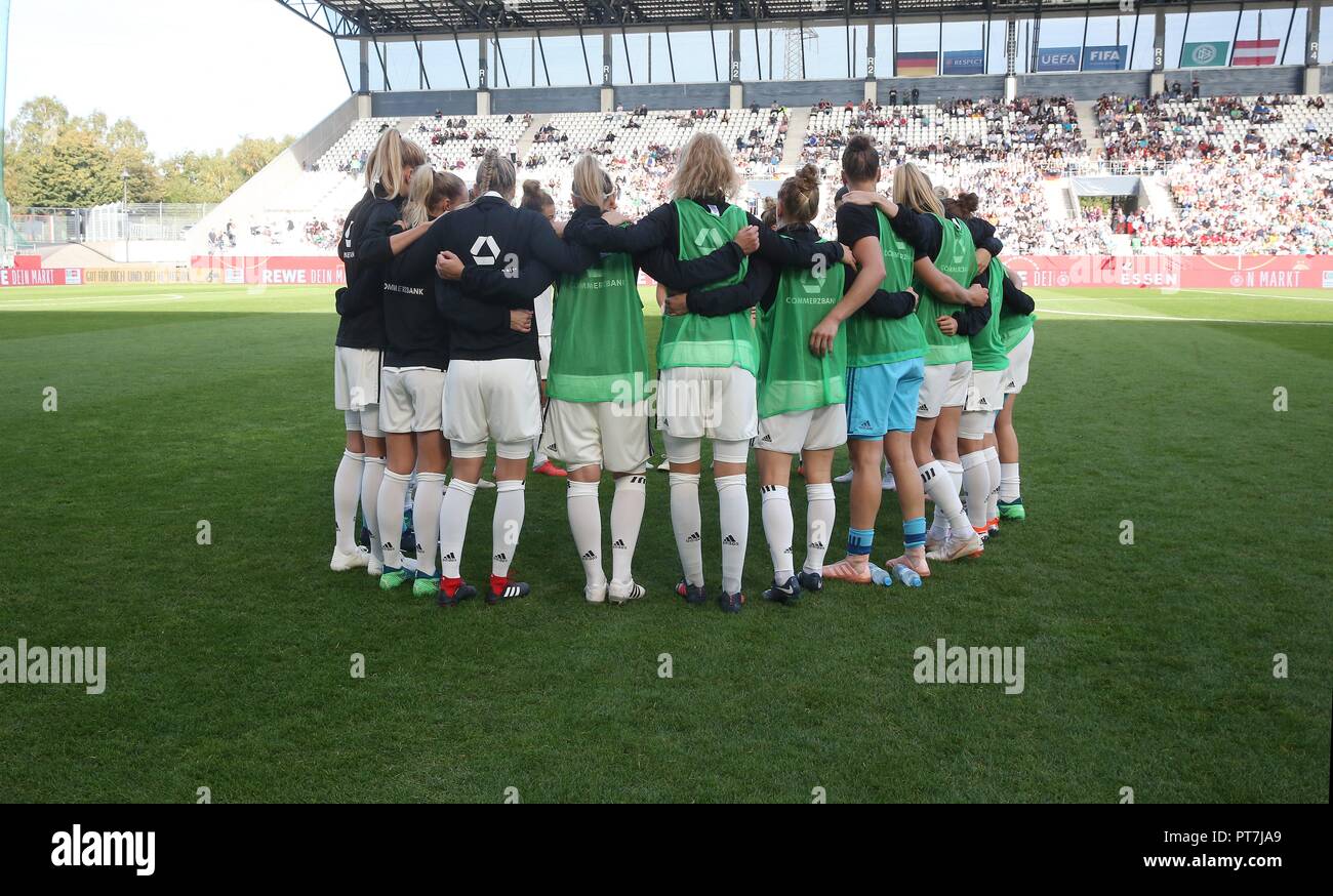 Austria football women hi-res stock photography and images - Alamy