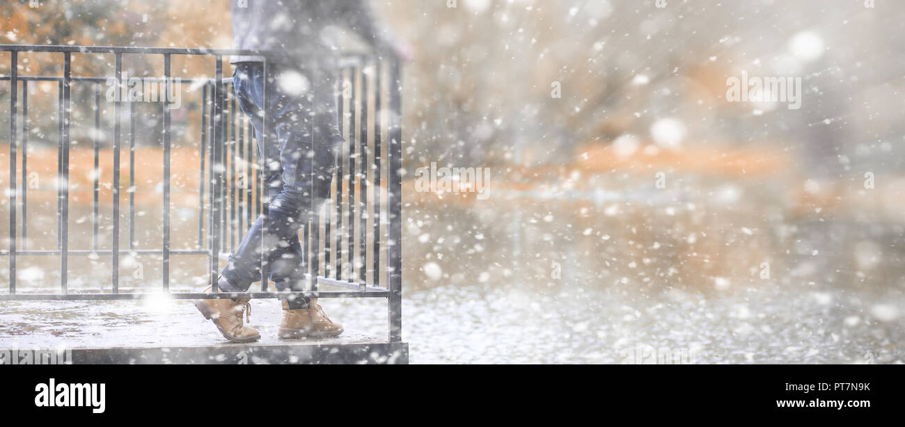 Background autumn park in the first snow Stock Photo - Alamy