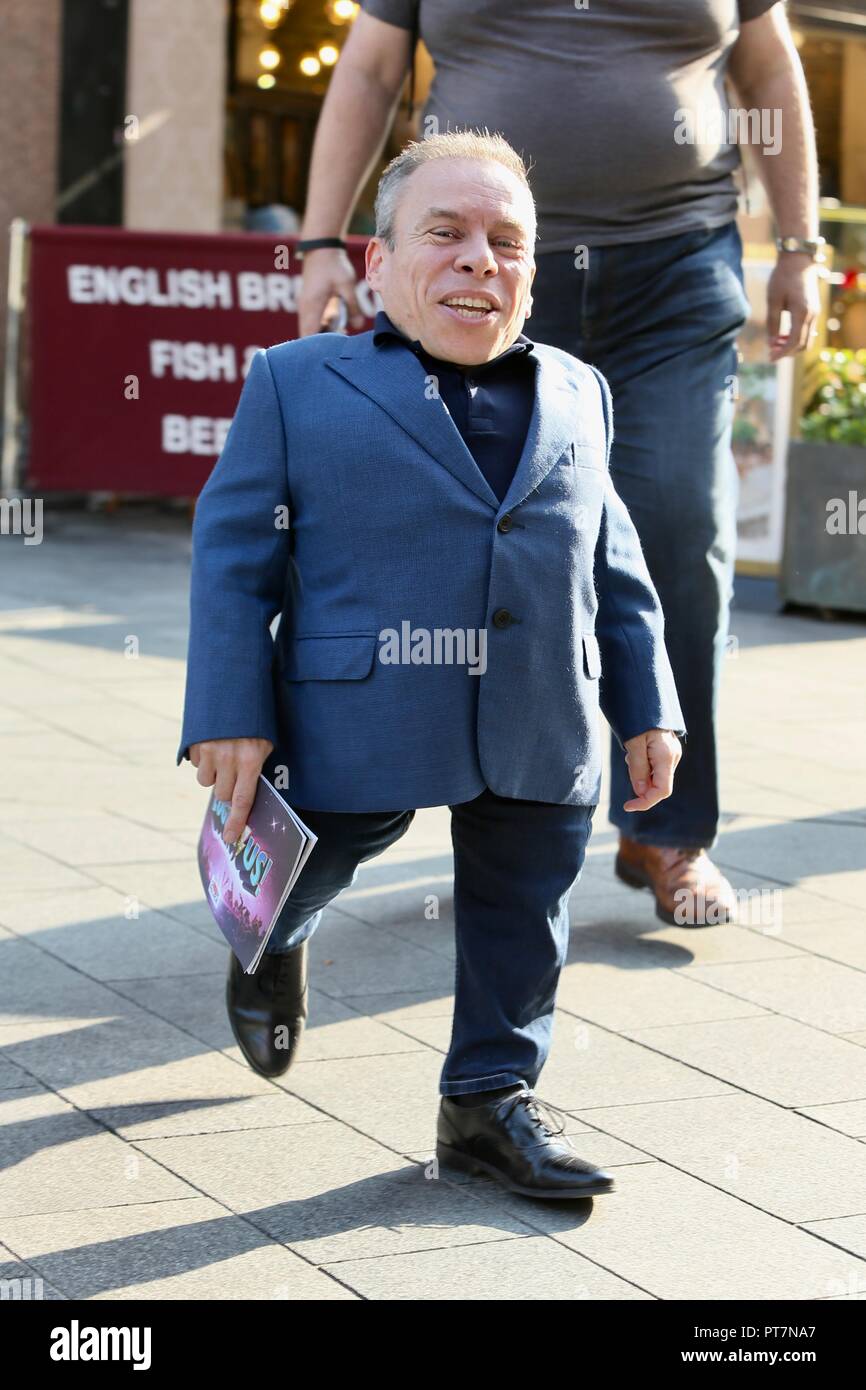 Steve Allen Lbc High Resolution Stock Photography and Images - Alamy