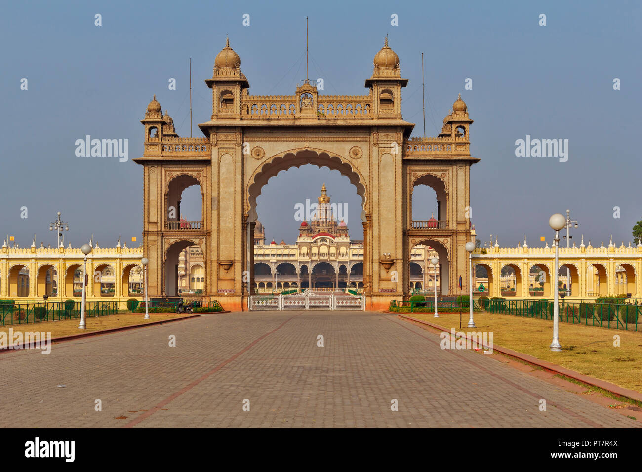 AMBAVILAS PALACE MYSORE KARNATAKA INDIA EXTERIOR MAIN ENTRANCE GATE ...