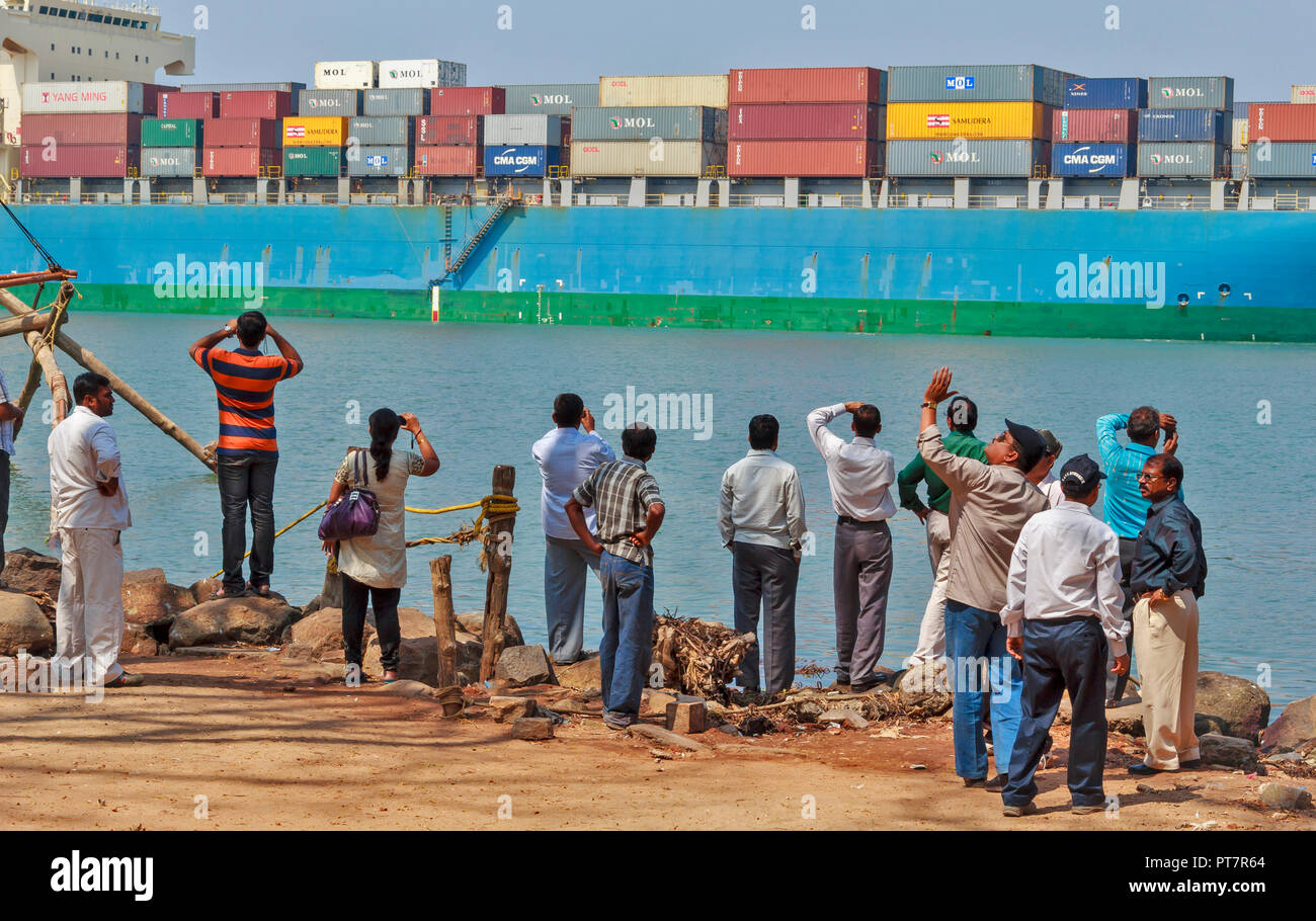 Container ship indian ocean hi-res stock photography and images - Alamy