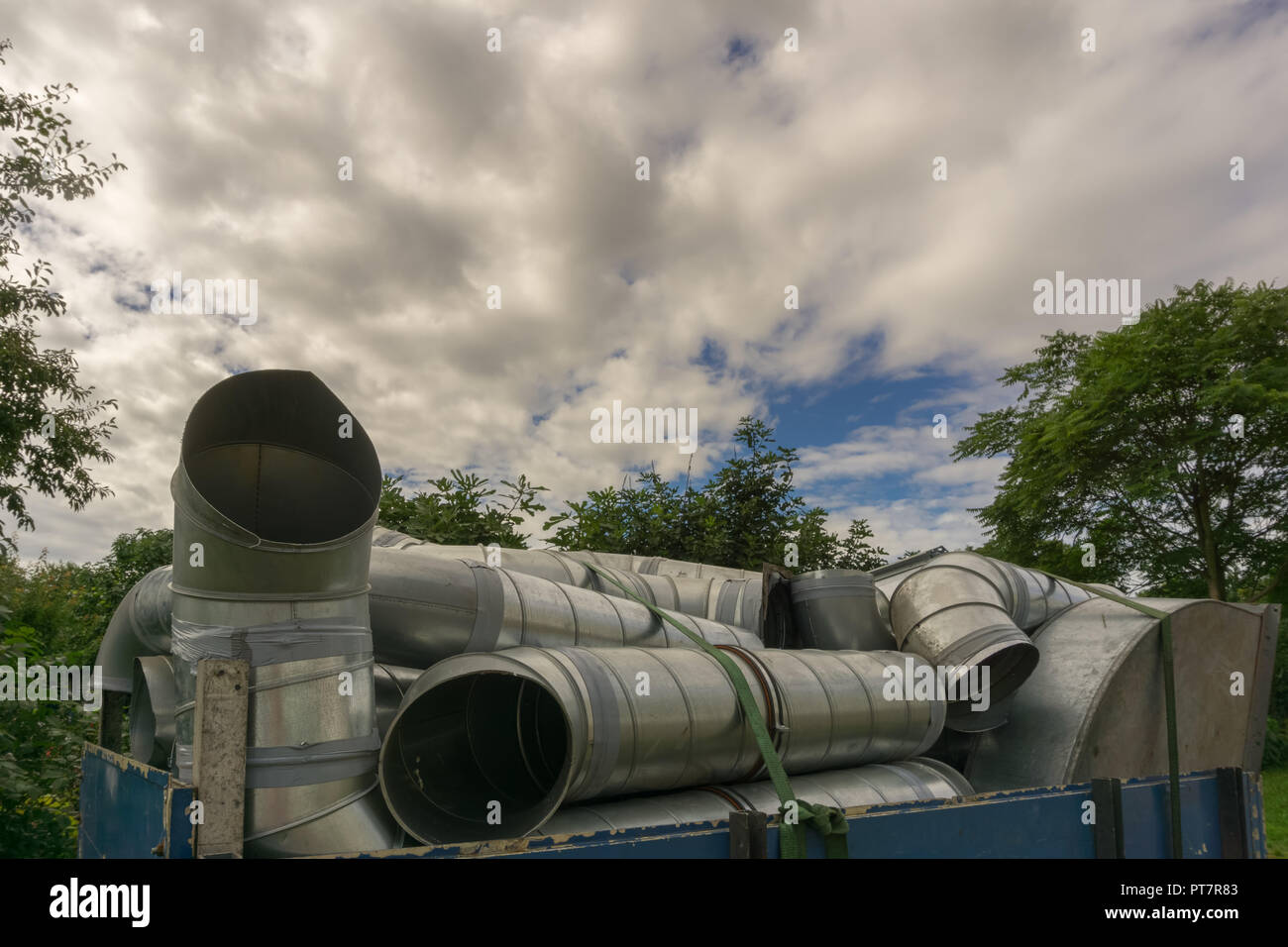 Load of pipes hi-res stock photography and images - Alamy