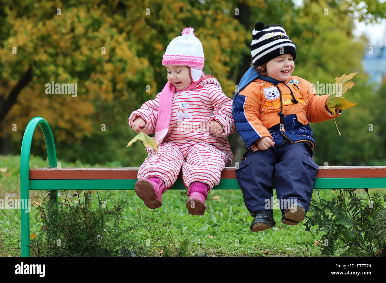Children on the street play Stock Photo - Alamy