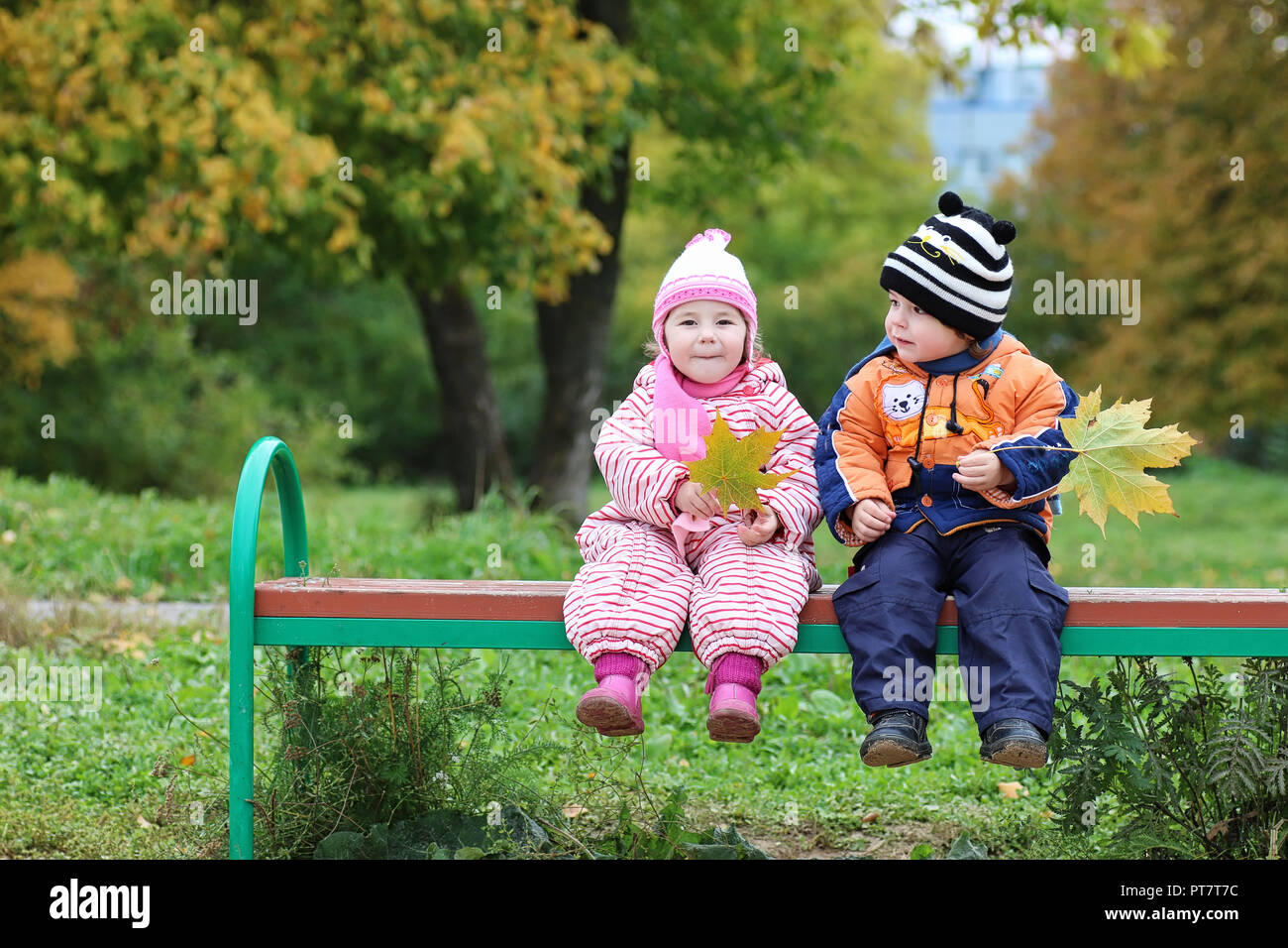 Children on the street play Stock Photo - Alamy