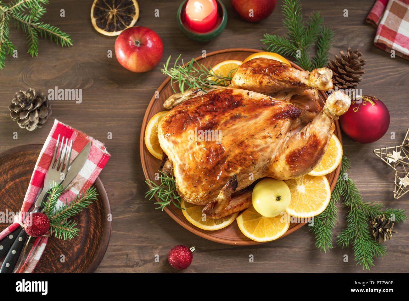 Christmas chicken hi-res stock photography and images - Alamy