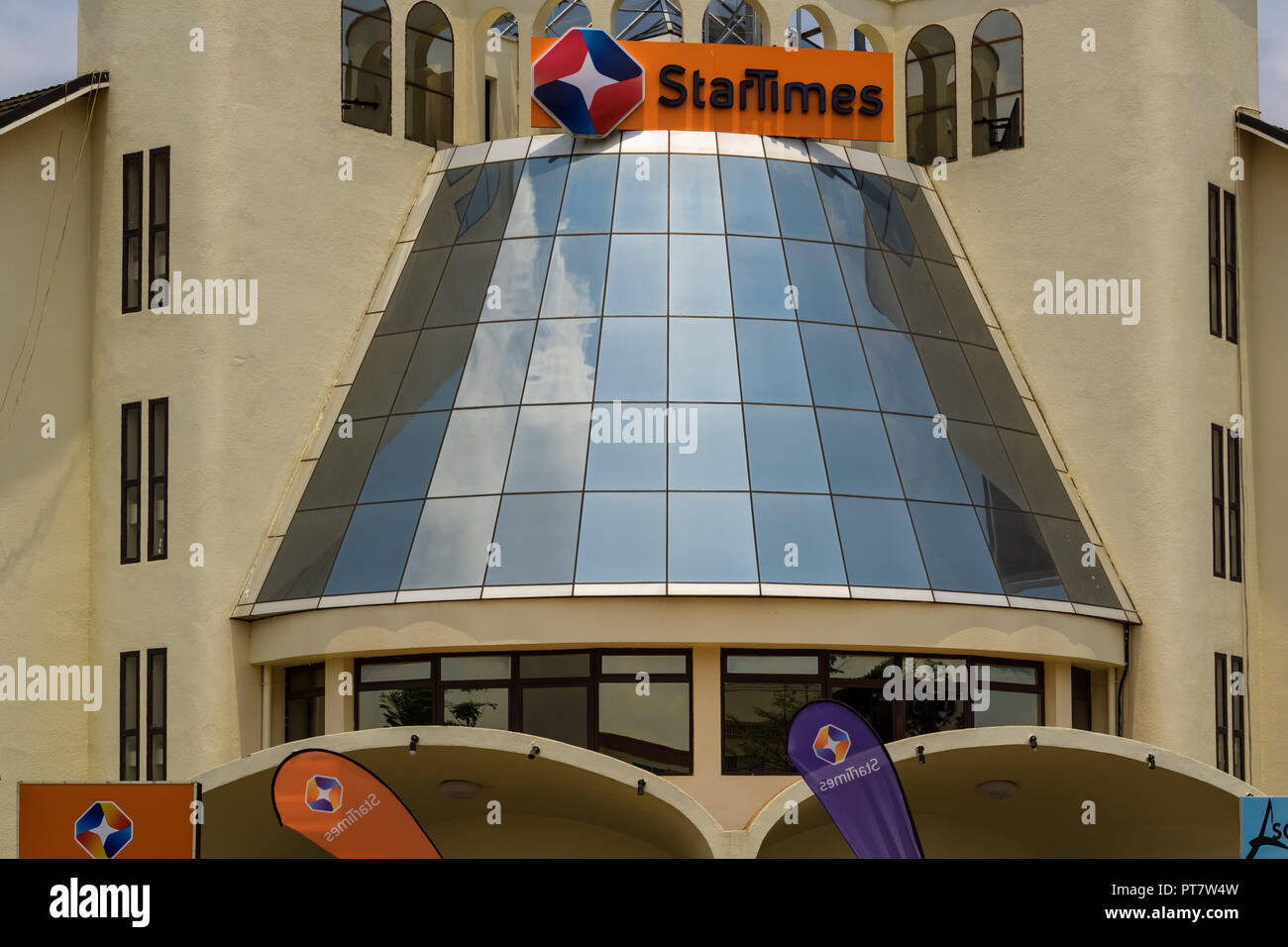 Startimes africa hi-res stock photography and images - Alamy