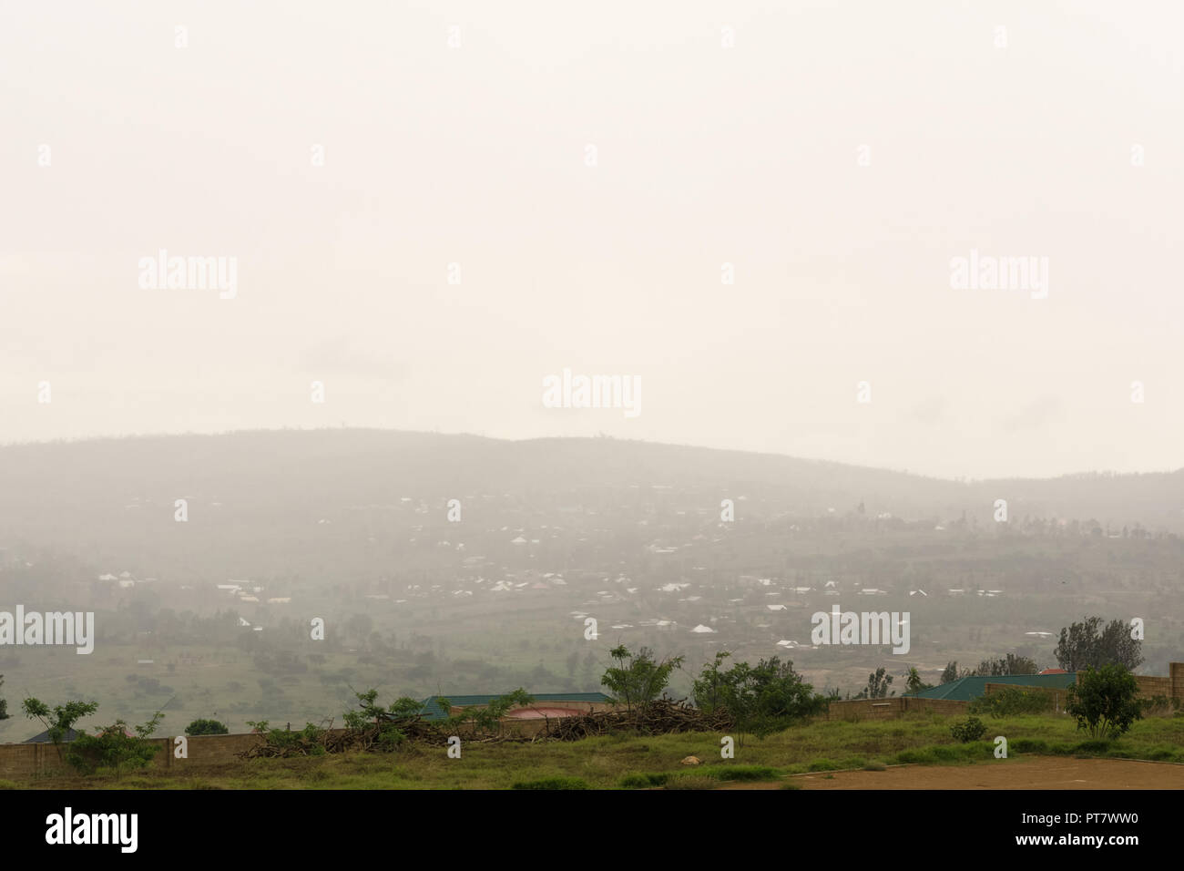 Green hill in rwanda hi-res stock photography and images - Alamy