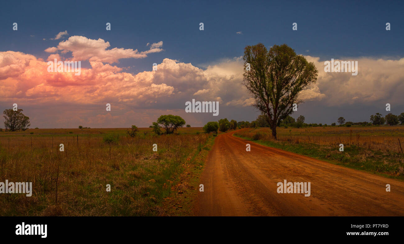 Vredefort Dome landscape near the town of Parys in rural Freestate ...
