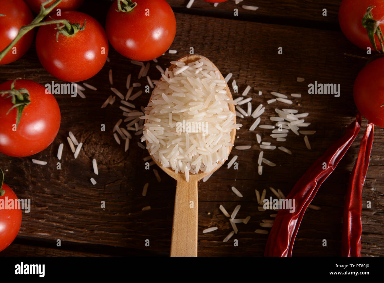 Fresh basmati rice in bamboo bowl Stock Photo - Alamy