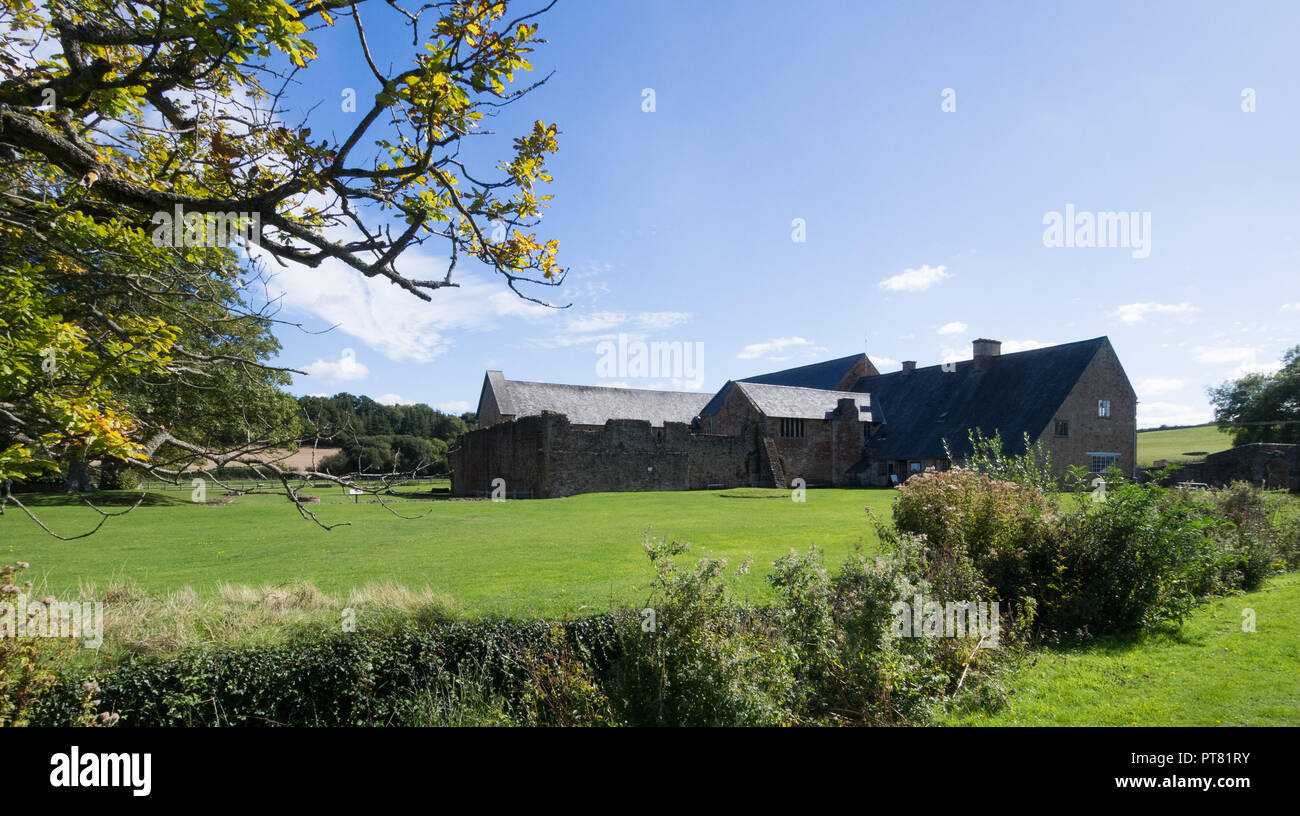 Cleeve abbey hi-res stock photography and images - Alamy