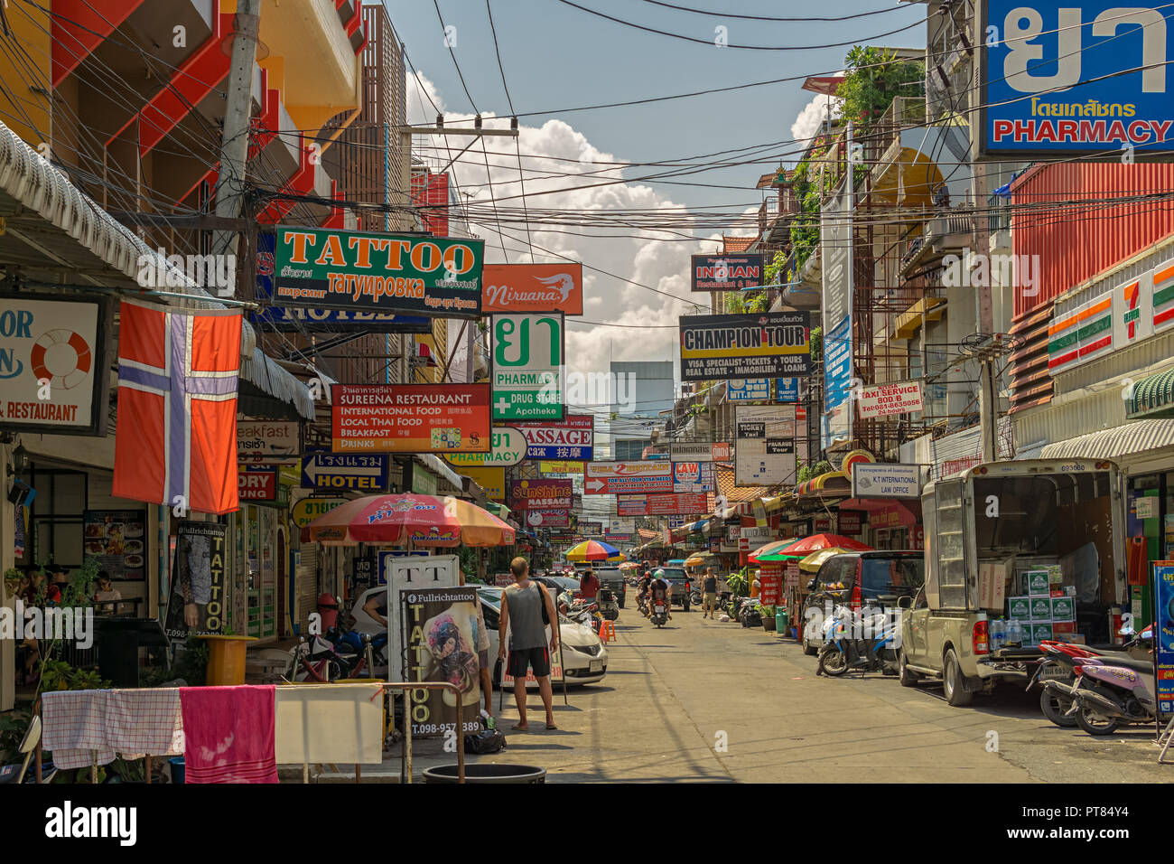Soi 13 2 hi-res stock photography and images - Alamy
