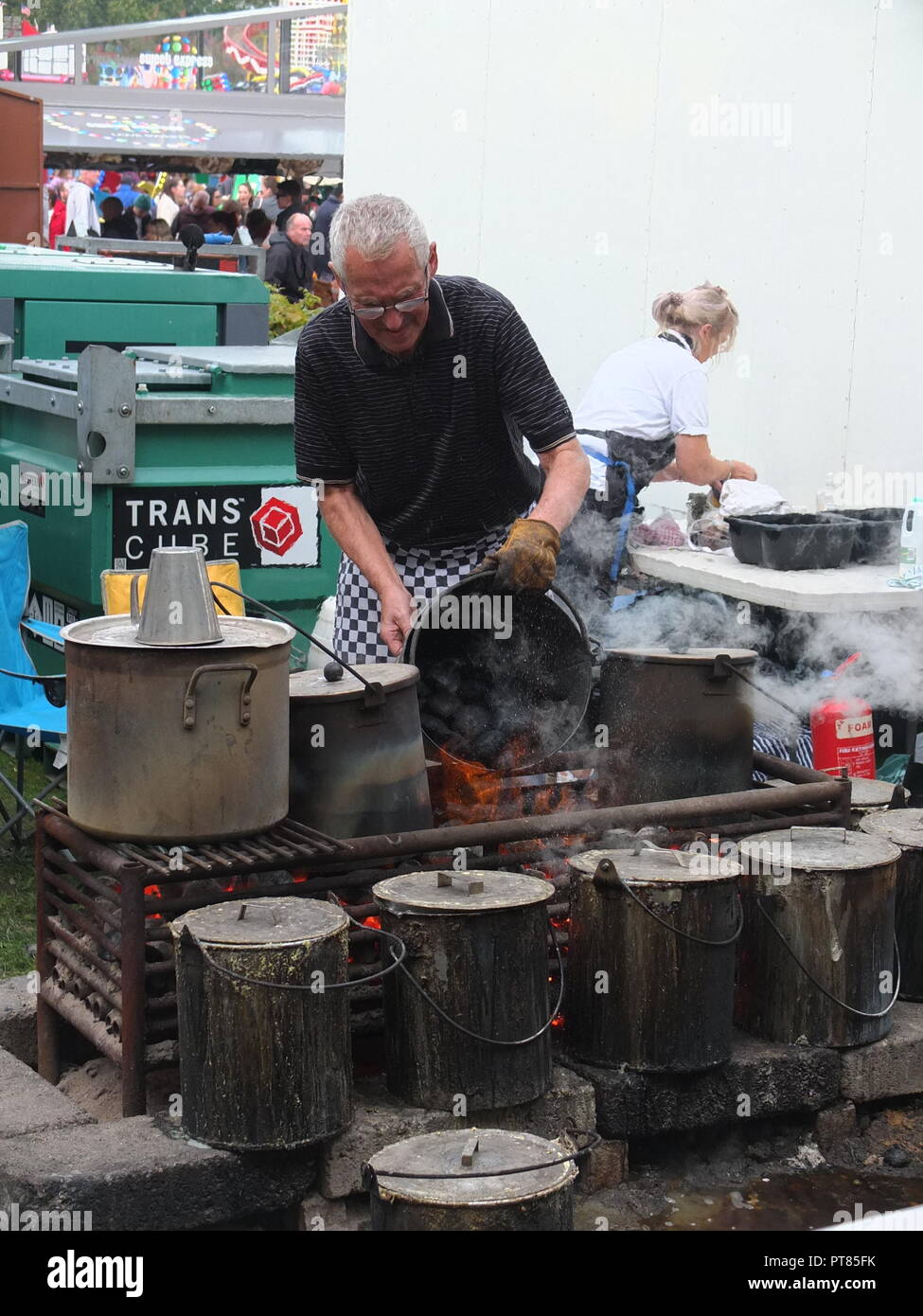 Mushy peas stall goose fair hi-res stock photography and images - Alamy