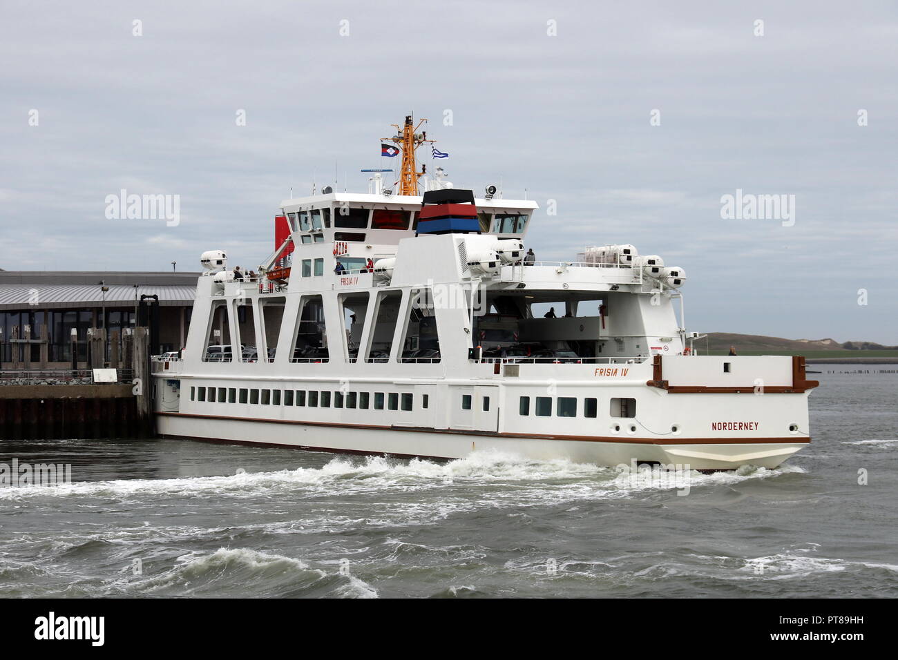 The car ferry Frisia IV arrives on September 27, 2018 in the port of ...