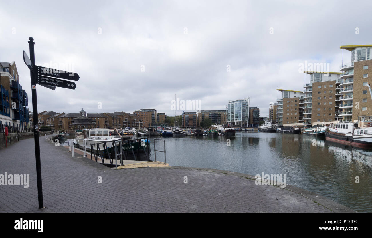 London poplar east london hi-res stock photography and images - Alamy