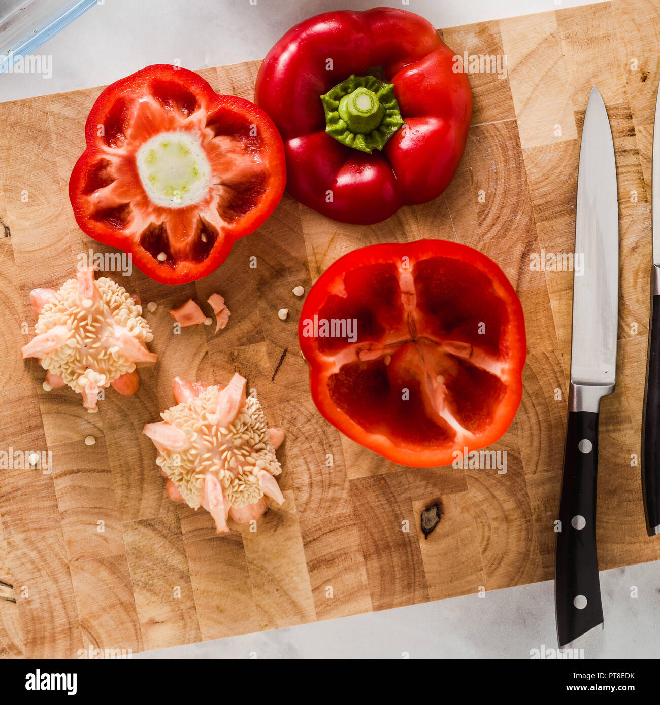 Cleaning cutting paprika knife hi-res stock photography and images - Alamy