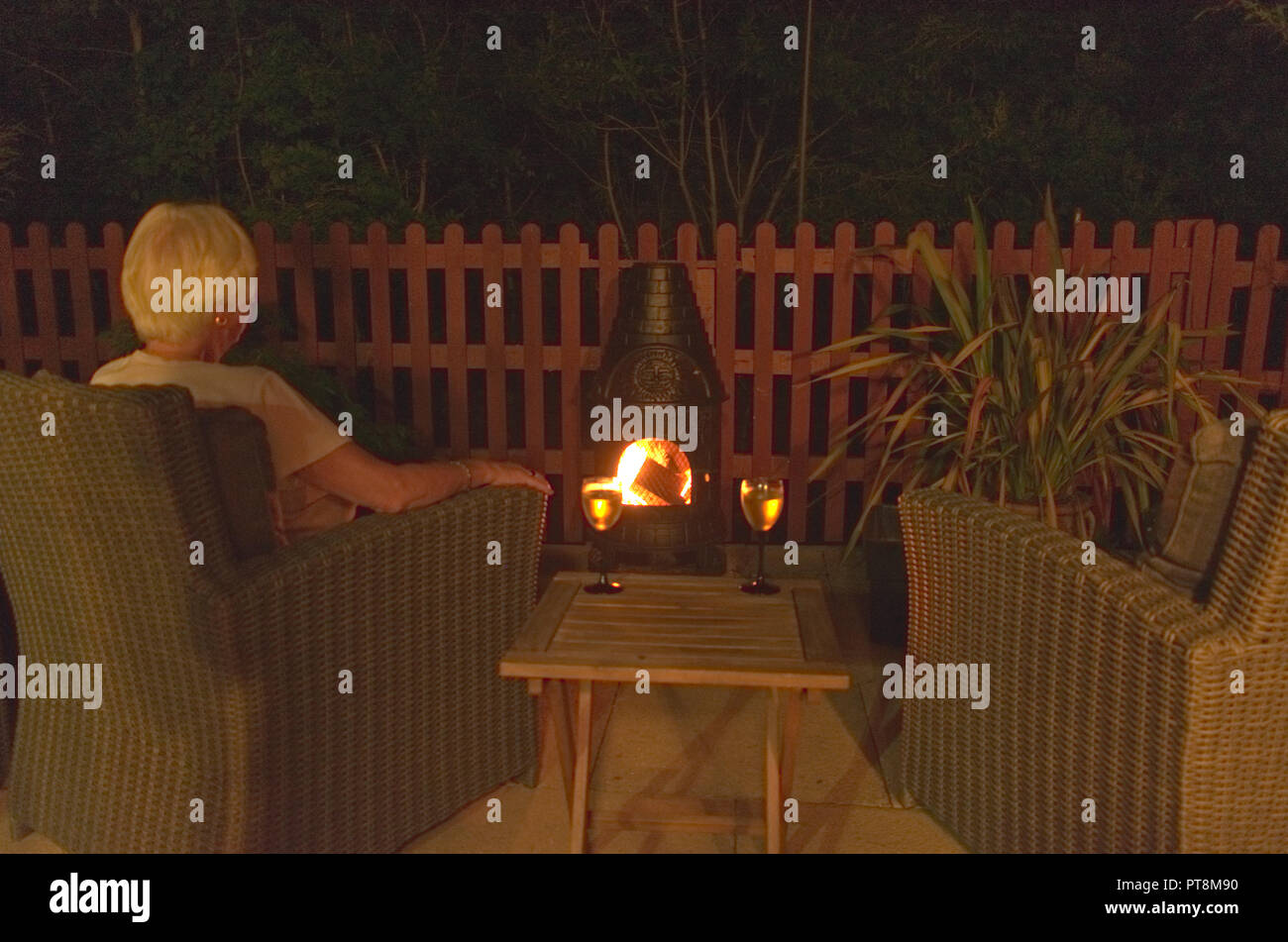 Non recognisable person hi-res stock photography and images - Alamy