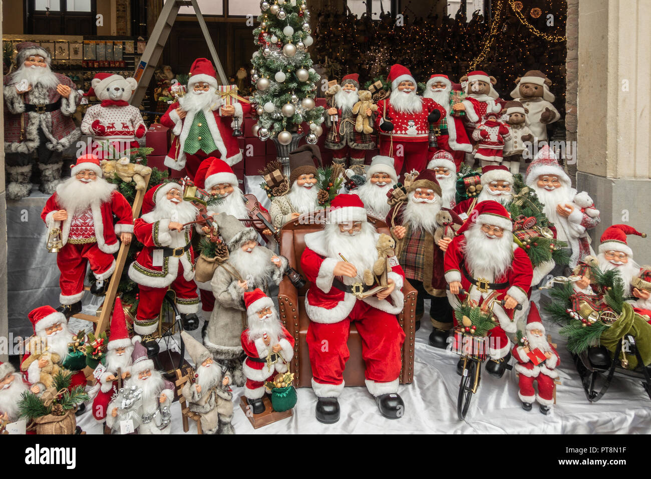 Antwerp, Belgium - September 24, 2018: Santa Claus mannequin group ...
