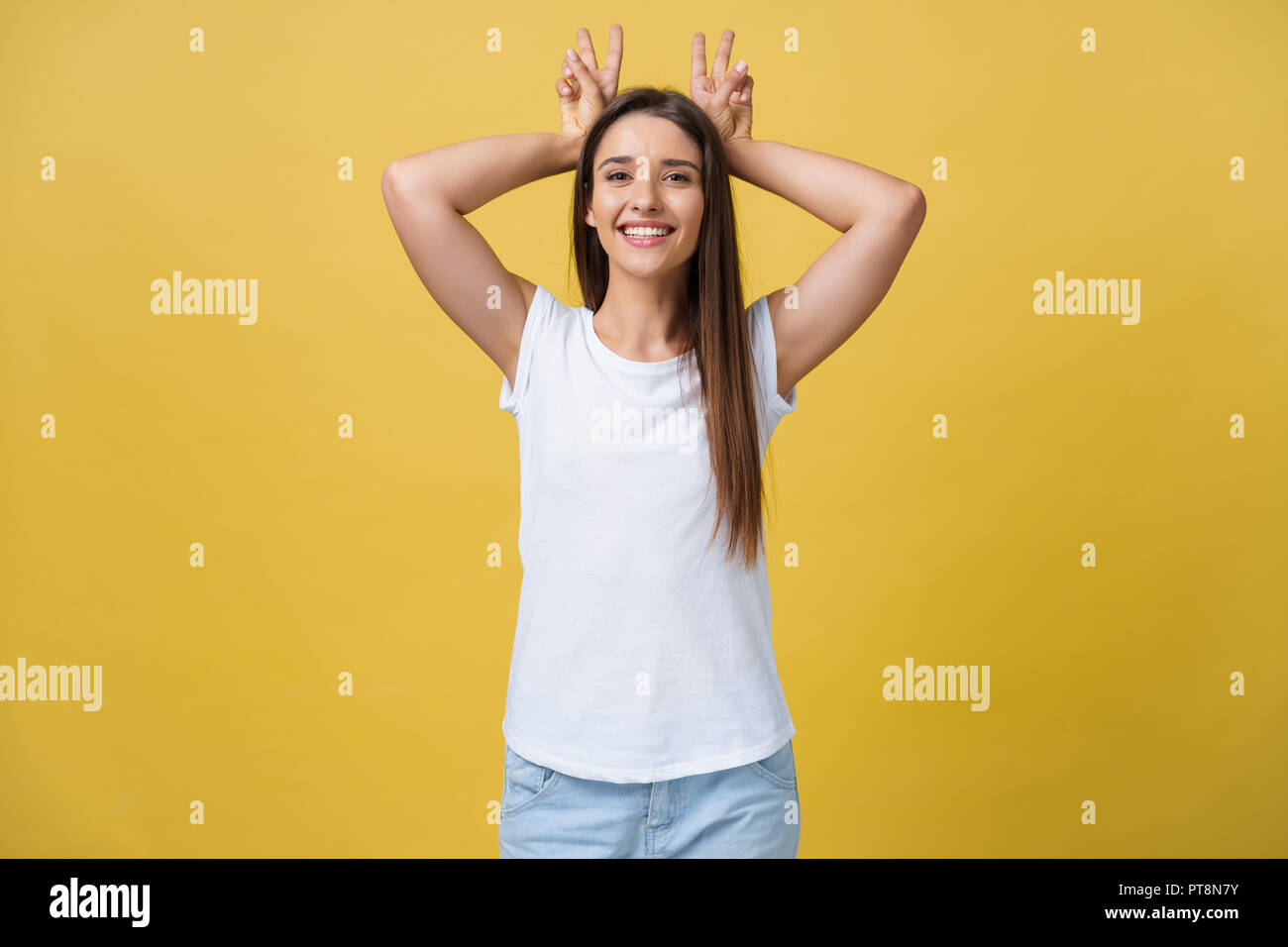 Rabbit ears fingers hi-res stock photography and images - Alamy