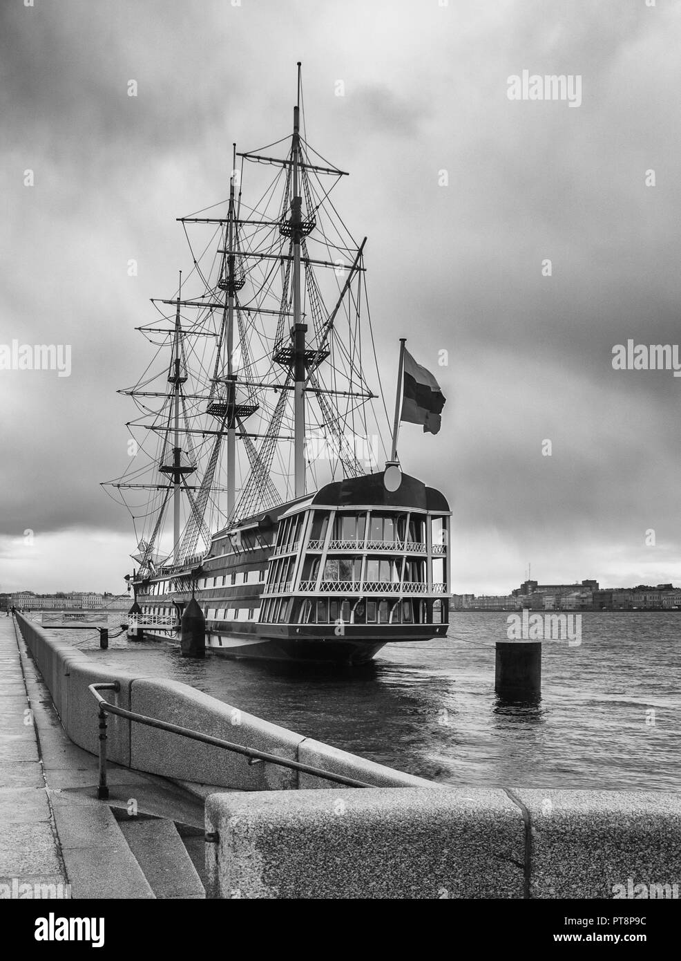 Ship superstructure hull deck Black and White Stock Photos & Images - Alamy