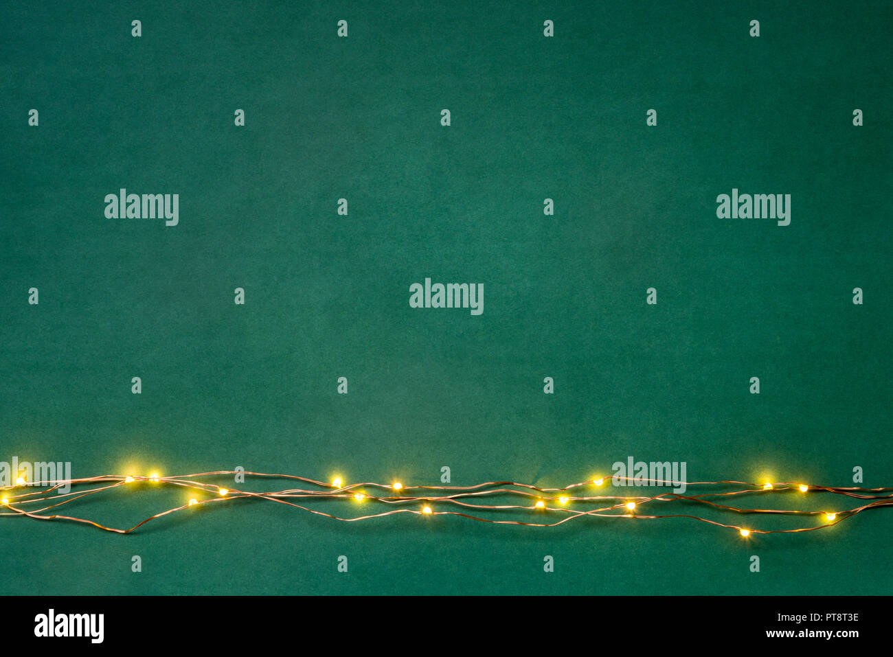 Garland border hi-res stock photography and images - Alamy