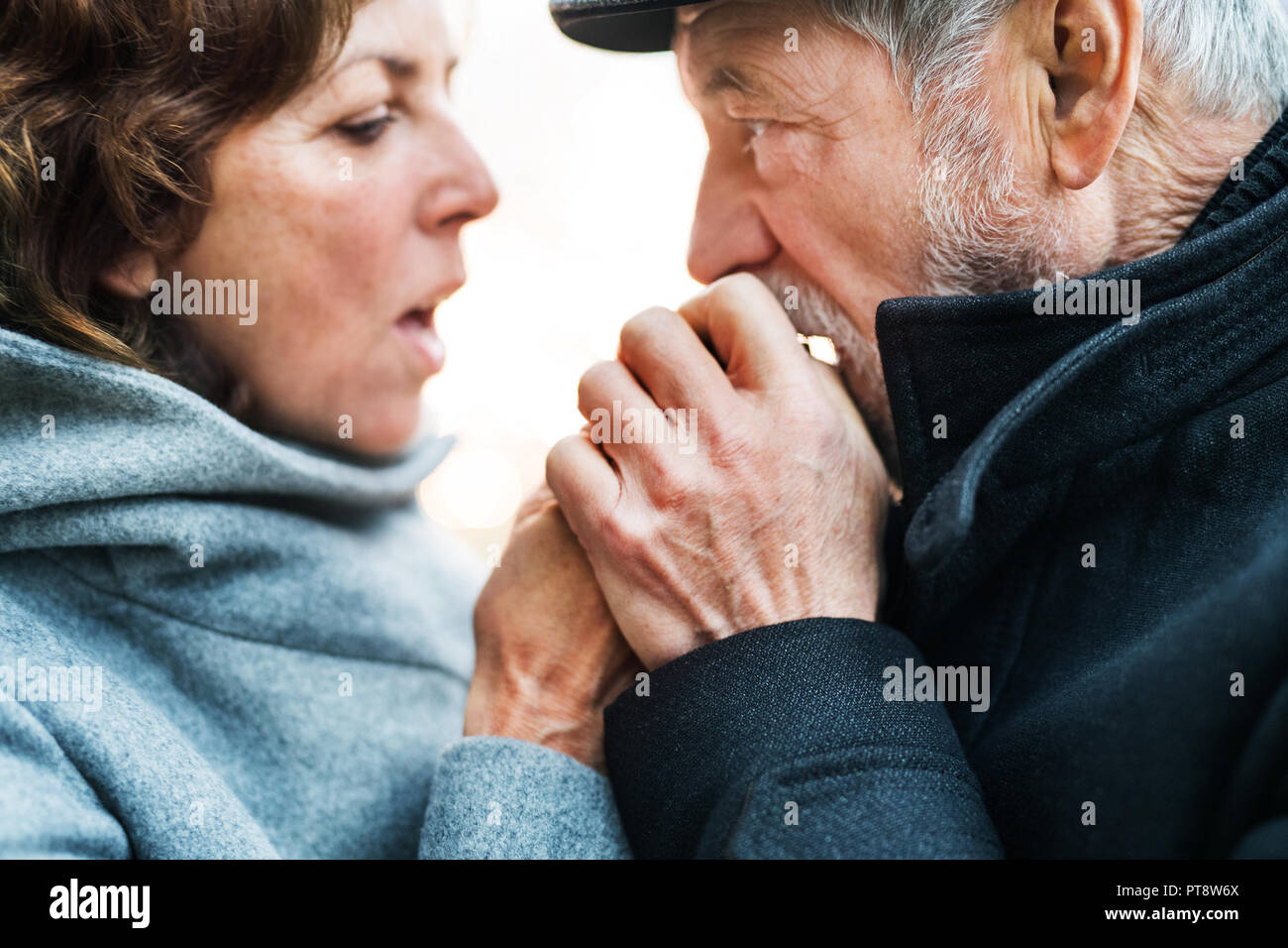 Man feeling up woman hi-res stock photography and images - Alamy