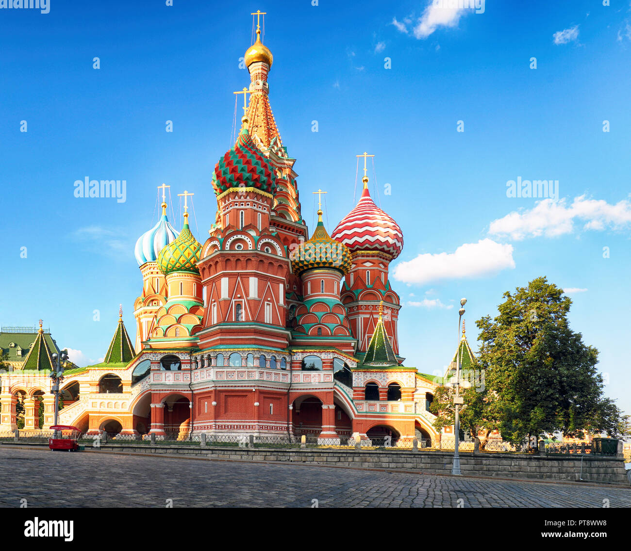 Red square the city of moscow hi-res stock photography and images - Alamy