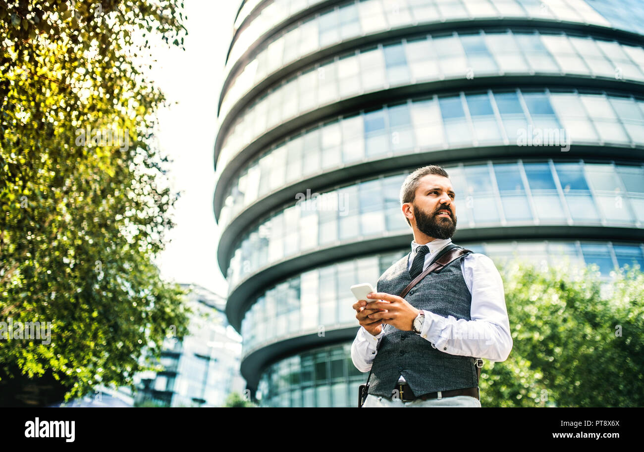 Businessman street worker hi-res stock photography and images - Alamy