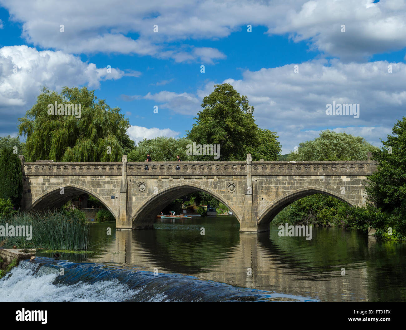 Batheaston toll bridge crossing the river Avon at Bathampton, Bath ...