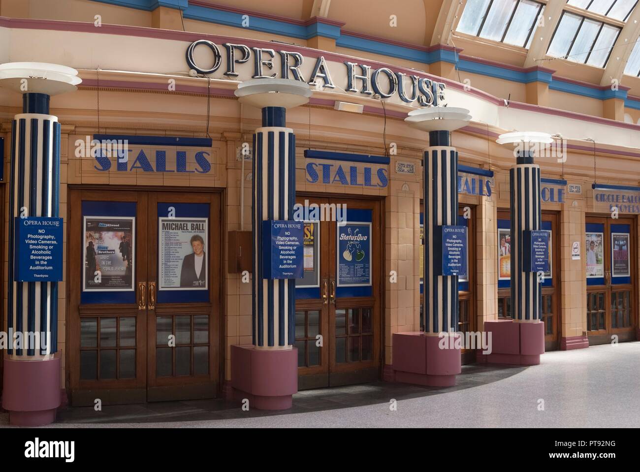 Blackpool opera house hi-res stock photography and images - Alamy