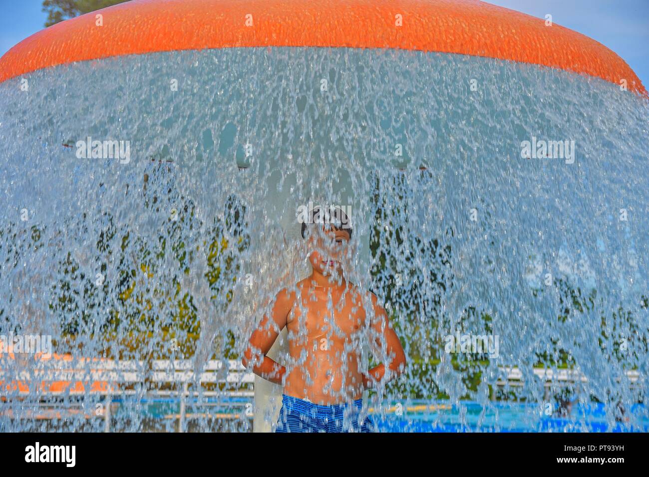 Standing in swimming pool under water hi-res stock photography and images - Alamy