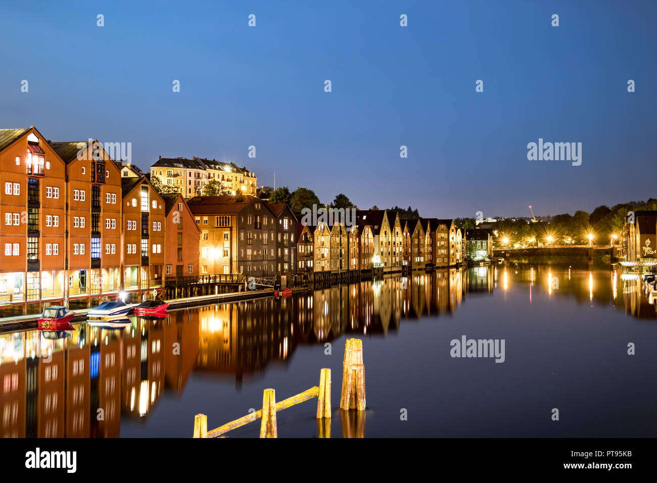 The old city of Trondheim with their colorful houses and the Nidelva ...