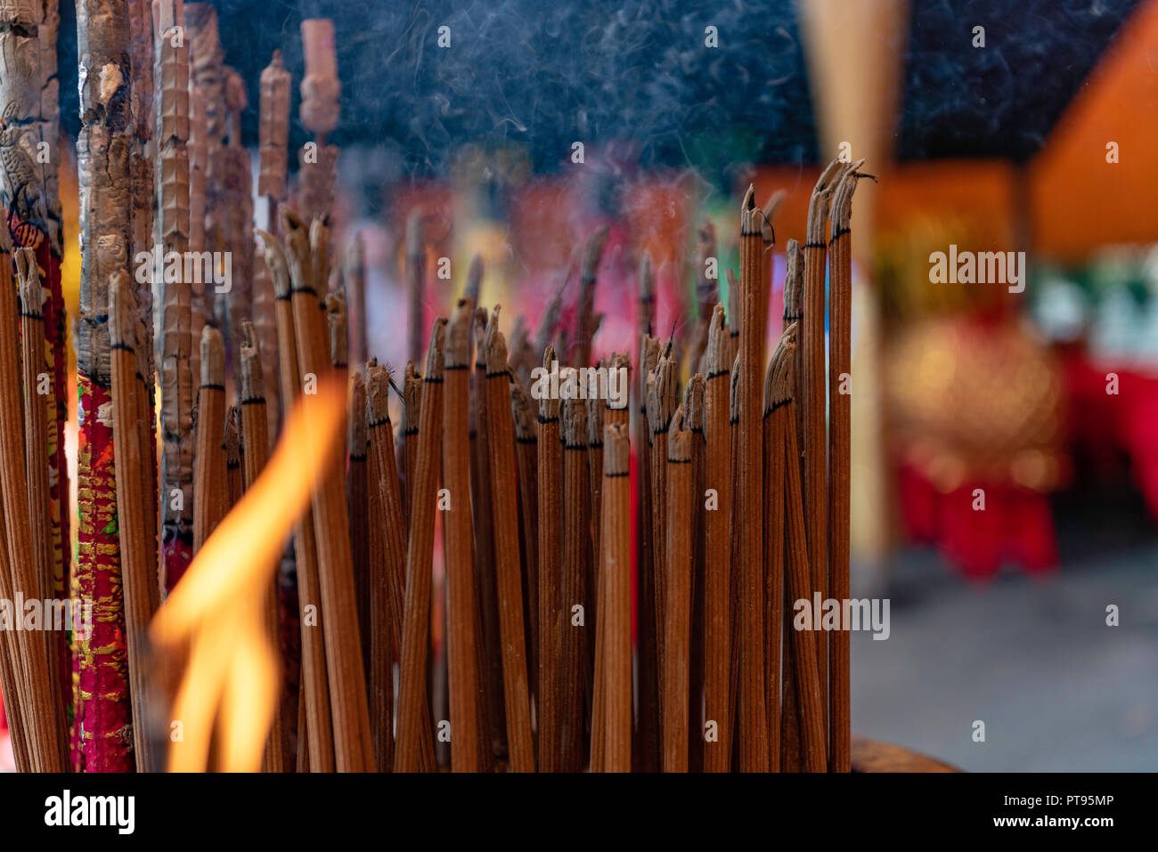 Chinese praying items hi-res stock photography and images - Alamy