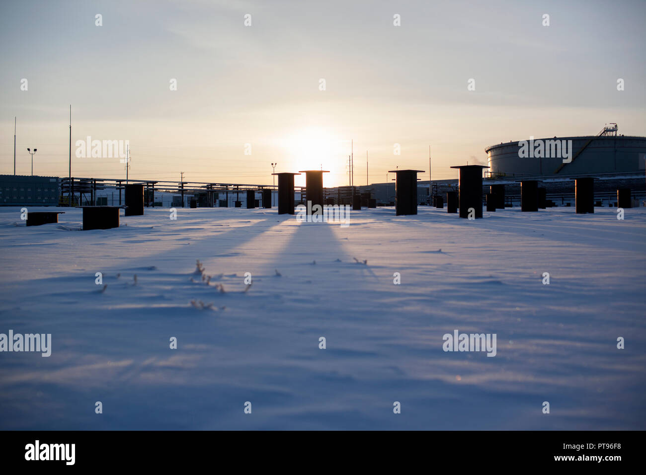 Approval pipeline hi-res stock photography and images - Alamy