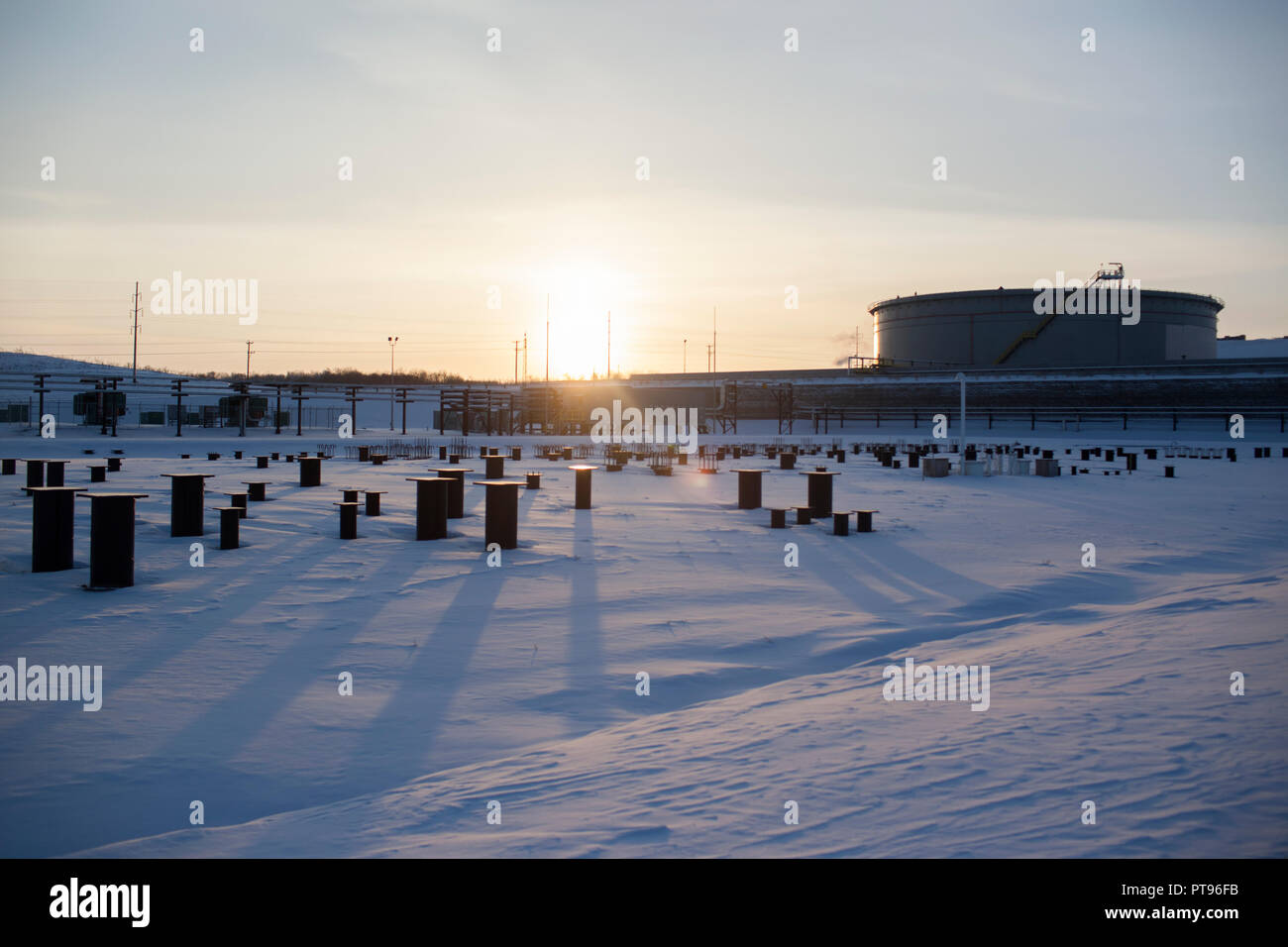 Approval pipeline hi-res stock photography and images - Alamy