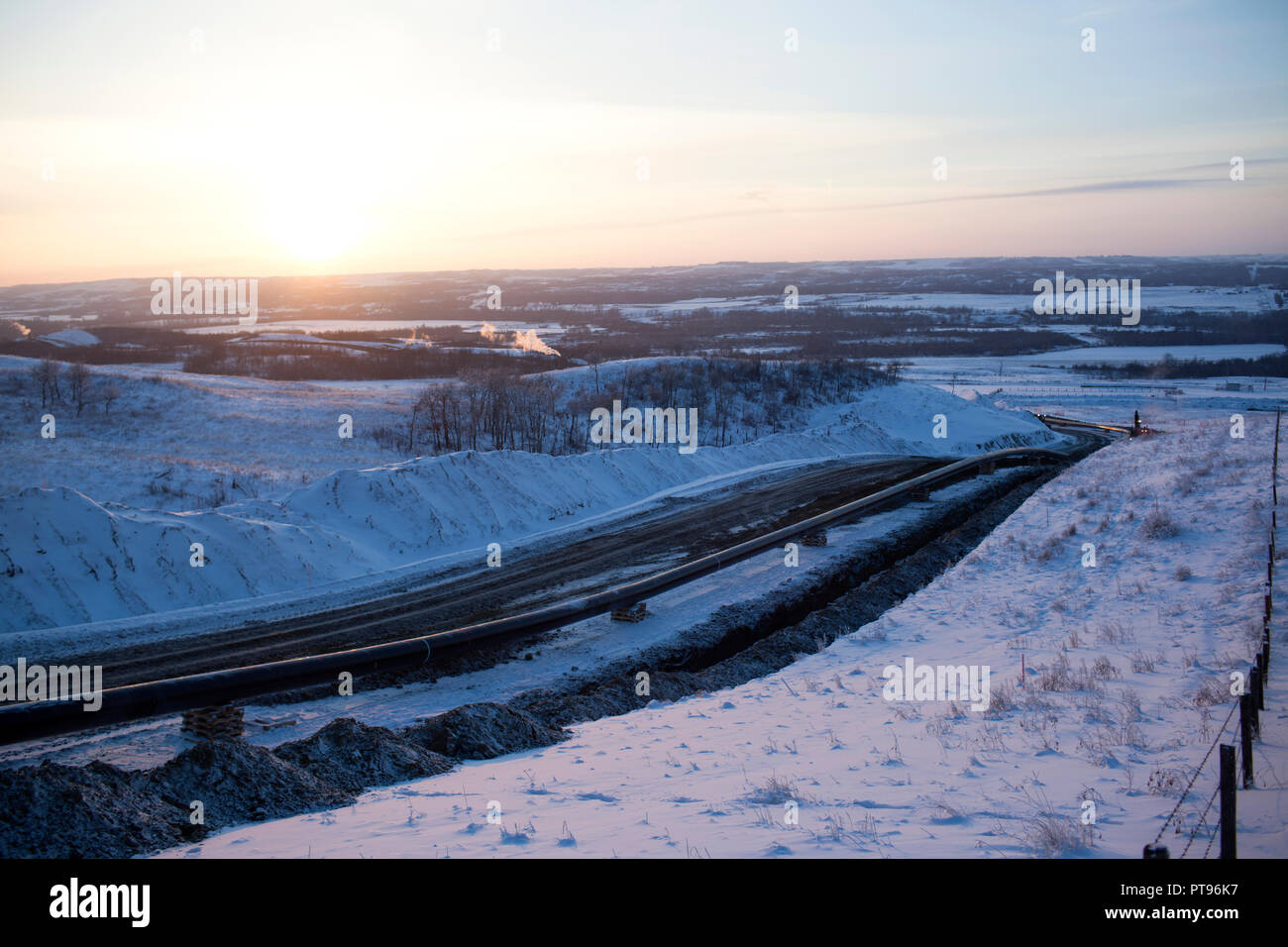 Alberta pipeline workers hi-res stock photography and images - Alamy