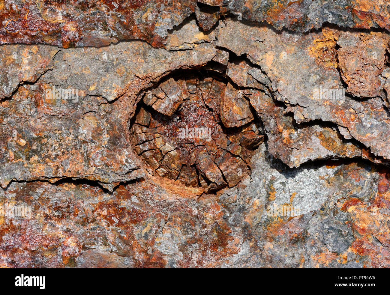 Rust textures hi-res stock photography and images - Alamy