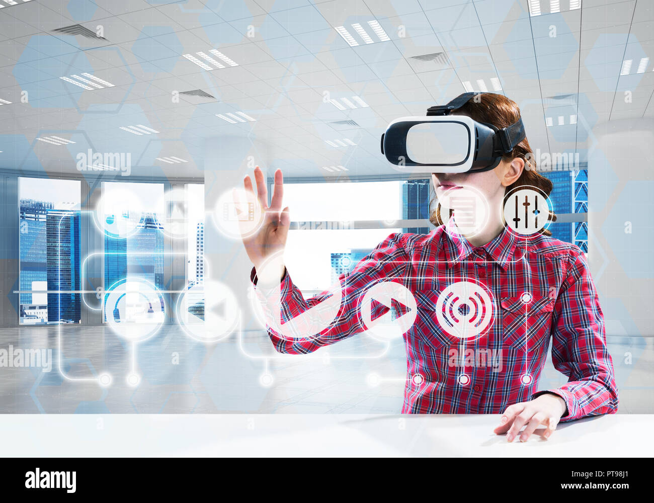Virtual reality experience Stock Photo - Alamy
